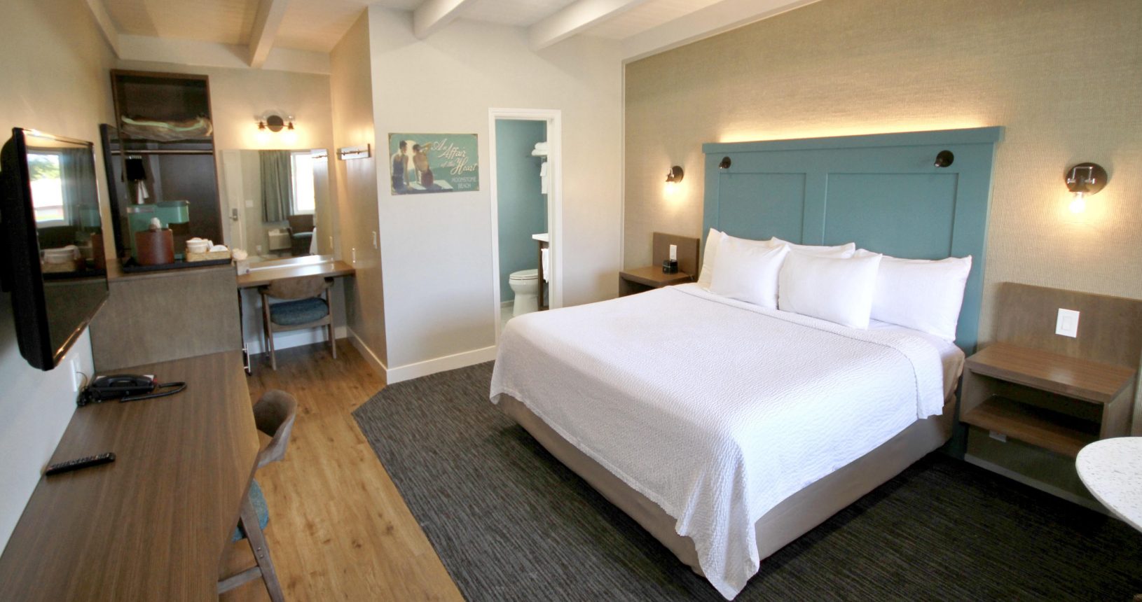 Castle Inn, Cambria CA Hotel, Best Hotel for Families at Moonstone ...